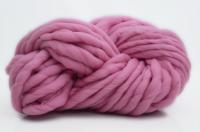 China Wholesale Hand Knitting Fancy Yarn 250g Chunky Iceland Wool Yarn for Sweater Hats for sale