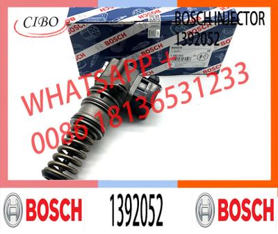 China 1392052 Hot selling auto parts and accessories in 2023 Engine fuel pumps 1392052 are used in automotive engine systems 1 for sale
