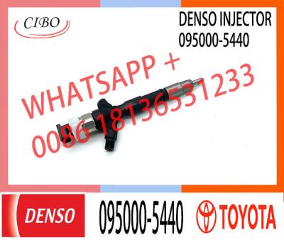 China diesel engine injector 095000-5440 for toyota diesel fuel injector injection engine parts 23670-0L020 for sale