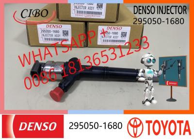 China 23670-UM010 Common Rail Fuel Injector 23670-UM010 295050-1680 for IZ Diesel Engine for sale