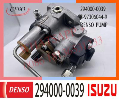China 294000-0039 DENSO Diesel Engine Fuel pump 294000-0039 for Isuzu 4HK1 8-97306044-9 for sale