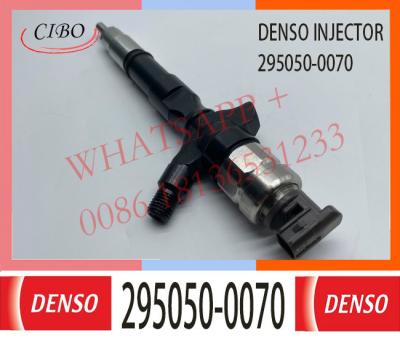 China 295050-0070 Neutral Common Rail Diesel Fuel Injector 23670-30380 For DENSO TOYOTA for sale