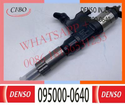 China DENSO Diesel Common Rail Fuel Injector Assembly 095000-0640 0950000640 for sale