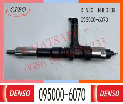 China Diesel Fuel Injector 095000-6070 6251-11-3100 For Excavator PC400-8 PC450-8 for sale