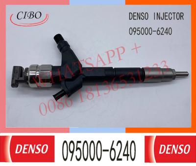 China Neutral fuel injector 095000-6240 for Nissan YD25 16600-VM00A 16600-VM00D 16600-MB40B for sale