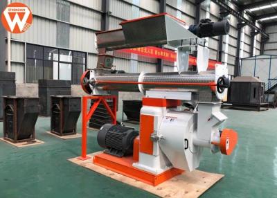 China Steam Conditioner Feed Pellet Machine With Grain Grass Φ350mm Ring Die 5t/H for sale