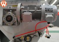 China SKF Bearing Animal Feed Grinder Machine 5T/H With Serpentine Spring Coupling for sale