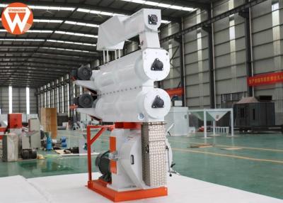 China Poultry Feed Pellet Production Line 0.9-12mm With Crumbler Machine Double Steam Conditioner for sale