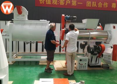 China Animal Poultry Pellet Feed Plant 0.9-12MM Total 50kw With Vertical Pulverizer for sale