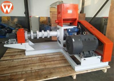 China 500-600KG / H Floating Fish Feed Extruder Machine With Feeding Power 1.1KW for sale