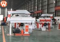 China 2.5 Tph Poultry Animal Food Pellet Machine / Chicken Pellet Machine Customized Voltage for sale