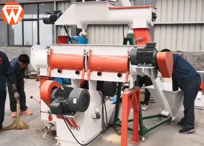 China Feeding Screw Animal Feed Making Machine 12-120RPM Chicken Brid Feed Pelletizing Machine for sale