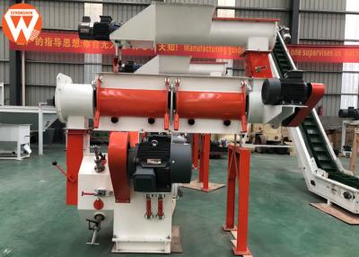 China Low Noise Animal Feed Pellet Machine Cattle Feed Making Machine 22kw Main Motor Power for sale