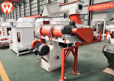 China Poultry Livestock Feed Ring Die Feed Mill Machine 1.5 - 2.5t/H Capacity for sale