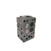 China Quality Engine Parts Cylinder Head 1004686210 for Mining Truck Engine Parts for sale