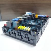 China Original SINOTRUK HOWO 371 Fuse Box WG9716582301 WG9716582301/1 Electrical Junction Box NEW Truck Parts for sale