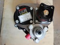 China Factory Sales New QH70/QH70C PTO Truck Transmission Force Extractor Fast GearBox for Howo A7 F2000 F3000 Models for sale