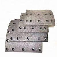 China Sinotruk Howo Shacman Heavy Truck Parts New Semi-Metal Brake Pad Disc Brake for Mining Truck Parts Vehicles Made in China for sale
