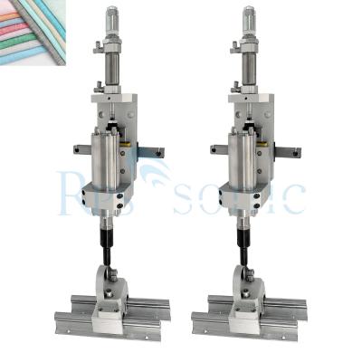 China Ultrasonic fabric cutting and slitting on machines with round knives for sale