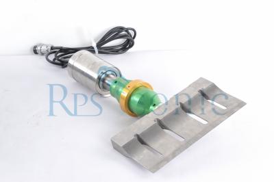 China Food Industry Ultrasonic Cutting Tool Neat  Bread / Sandwich Slitting for sale