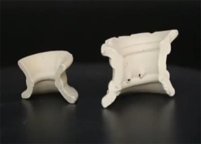 China Industrial Alumina Absorbing Tower Intalox Saddles Packing 25mm-80MM for sale