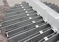 China 321 Hump Plate Random Packing Column Internals 4mm High Pressure for sale