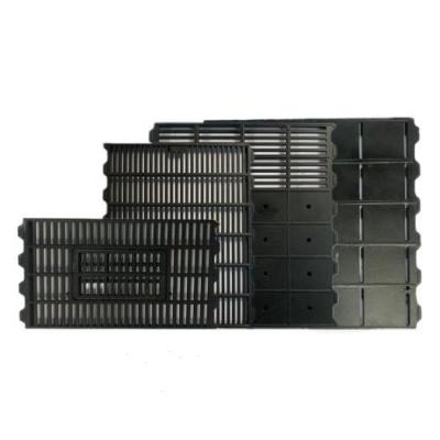 China Black Cast Iron Material Slotted Floor For Pigs Animal Farming for sale