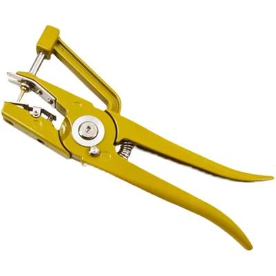 China Aluminum Alloy Ergonomic Ear Tag Applicator For Goats Cow Cattle for sale