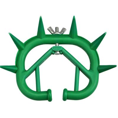 China Green Plastic Calf Nose Weaner Anti Sucking Calf Spiked Nose Ring for sale
