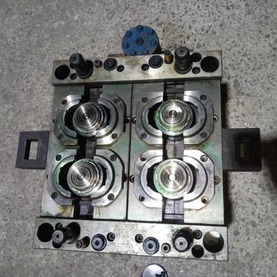 China Custom Aluminum Alloy Die Casting Molds 0.01-50000kg Precision CT3-CT9 for sale