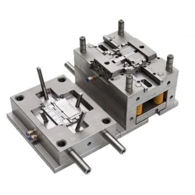 China Custom High Precision Aluminum Alloy Die Casting Mould 500000 Shots Life for sale