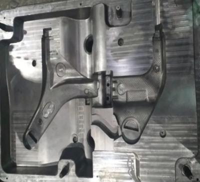 China Custom Aluminum Alloy Low Pressure Casting Molds for Auto Parts - Fine Finish, High Strength, OEM/ODM Services for sale