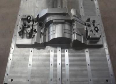 China Low Maintenance Die Cast Aluminum Tooling with 50,000-100,000 Shot Mould Life for Auto Parts for sale