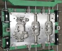 China Custom Aluminum Die Casting Molds for Automotive Parts - Heat Treatment & Low Maintenance Tooling with 18-20mm Thick Plates for sale