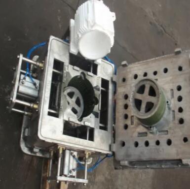 China Custom Aluminum EPS Foam Mould 50,000-100,000 Shots Life for Auto Parts & Electronics Packaging for sale
