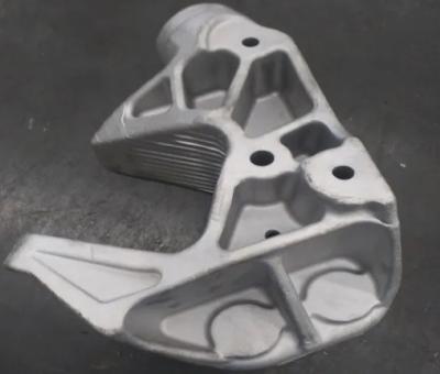 China Custom Aluminum Die Casting Molds for Auto Parts - ZL104 Material with 18-20mm Thick Plates and Ø22×1 Copper Cooling Systems for sale