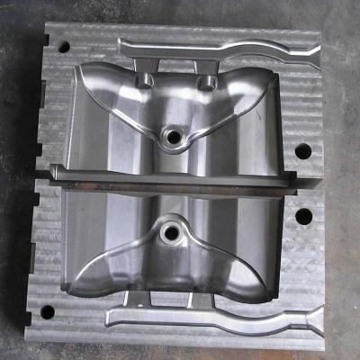 China Custom Precision Aluminum Sand Casting Mould Heat Treatment ADC12 for sale