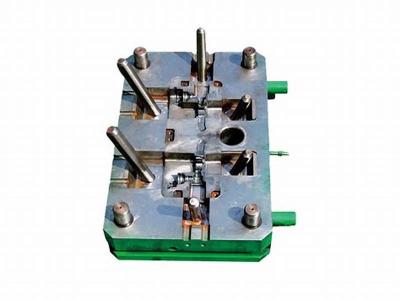 China ADC12 A380 Reusable Aluminum Casting in Steel Molds - Custom Sizes & OEM Manufacturing for Auto Parts for sale