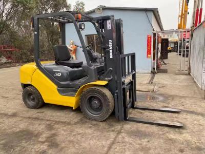 China Komatsu Original Japan 3 ton Diesel FD30 FD80 FD150 Used Forklift for sale