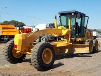 China New 215HP Chinese brand Articulated Frame Assists The Front Wheel Motor Grader Front Blade CLG4215D for sale