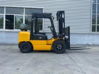 China EVERLIFT EPA Engine 2.5ton 3 Ton Forklift Gas LPG Gasoline Forklift Truck 3500 Kgs With Side Shifter for sale