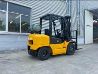 China EVERLIFT EPA Engine 2.5ton 3 Ton Forklift Gas LPG Gasoline Forklift Truck 3500 Kgs With Side Shifter for sale
