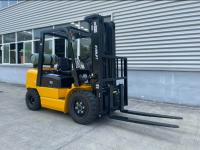 China EVERLIFT EPA Engine 2.5ton 3 Ton Forklift Gas LPG Gasoline Forklift Truck 3500 Kgs With Side Shifter for sale