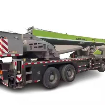 China ZOOMLION 25 ton ZTC250V531 30 ton ZTC300V532 70 ton ZTC700H6 Hydraulmic Mobile Truck Crane for sale