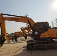 China 220LC Used Hyundai Excavator Middle Size Digger 22 Tons In Stock for sale