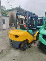 China Versatile Diesel Forklift With 3 Stage Mast And ISUZU Engine 3000kg Loading Capacity 4.5m Lifting Height for sale