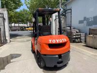 China 3000kg Toyota Diesel Forklift 4.5 Lifting High Sturdy Construction High Safety Standards for sale