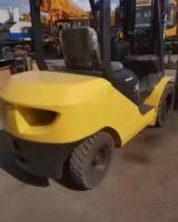 China High-Performance Used Komatsu Forklifts 30 Komatsu FD30 3 Tons Stages Duplex Masts in Eastern Europe for sale