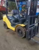 China High-Performance Used Komatsu Forklifts 30 Komatsu FD30 3 Tons Stages Duplex Masts in Eastern Europe for sale