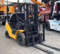 China High-Performance Used Komatsu Forklifts 30 Komatsu FD30 3 Tons Stages Duplex Masts in Eastern Europe for sale
